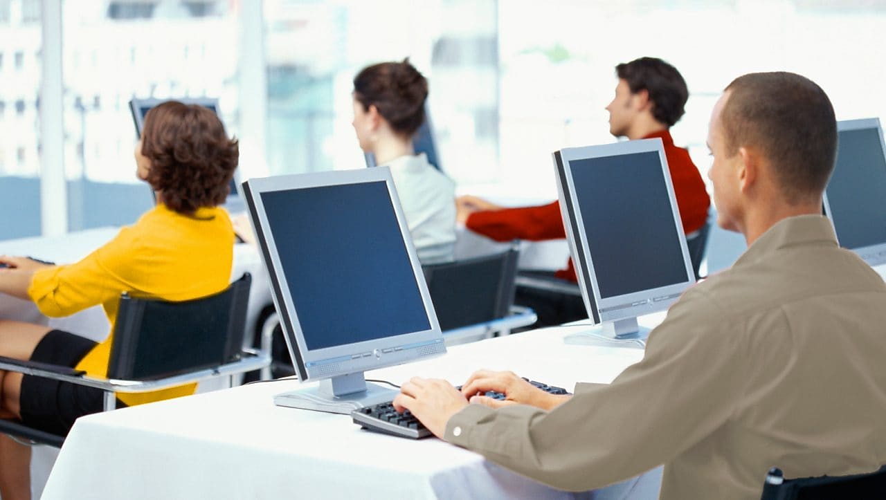 Contact us | Shell Pakistan