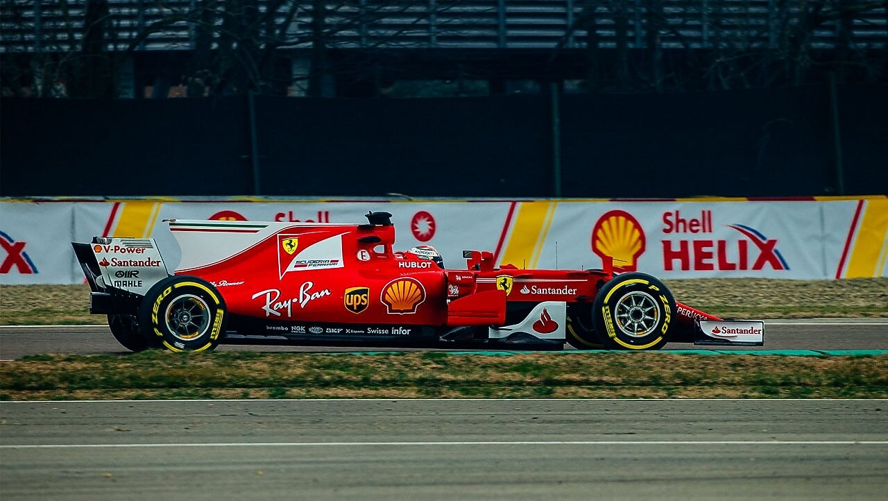 From racetrack to roadside | Shell Pakistan