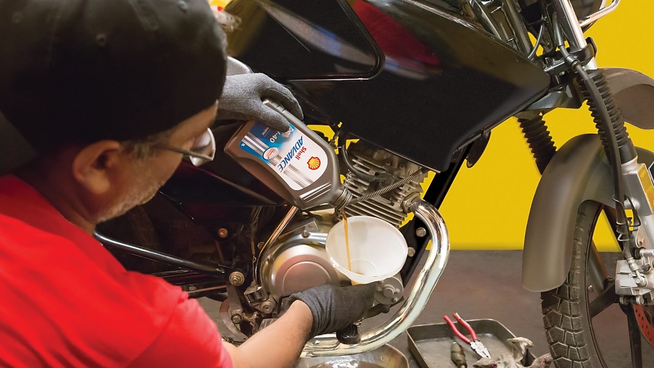Shell Engine Oils and Lubricants | Shell Pakistan